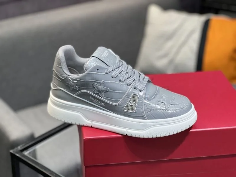 Real Valentino Low Shoes