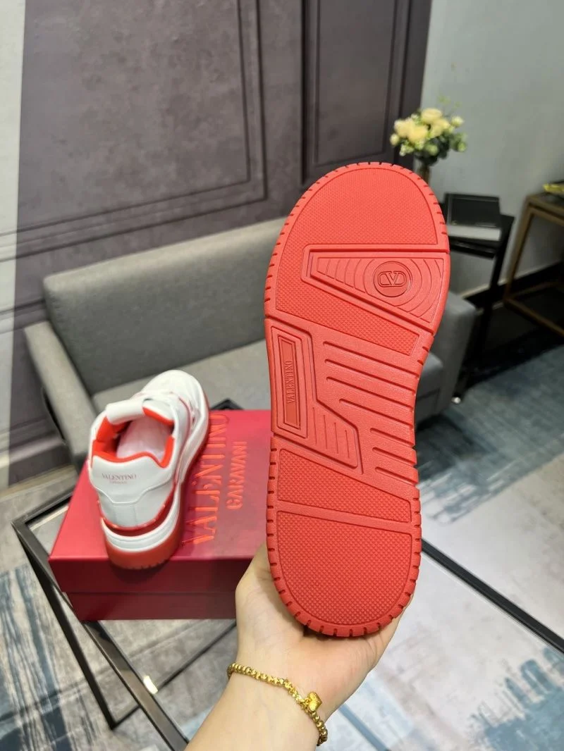 Indistinguishable Valentino Low Shoes