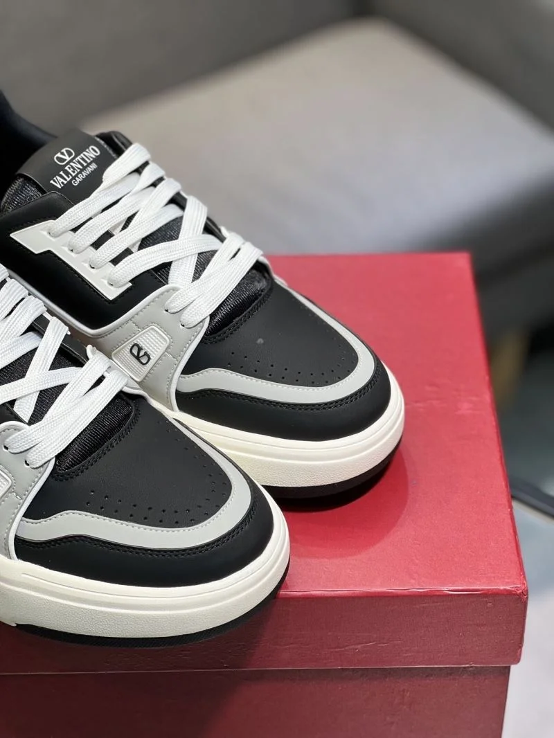 Official Valentino Low Shoes