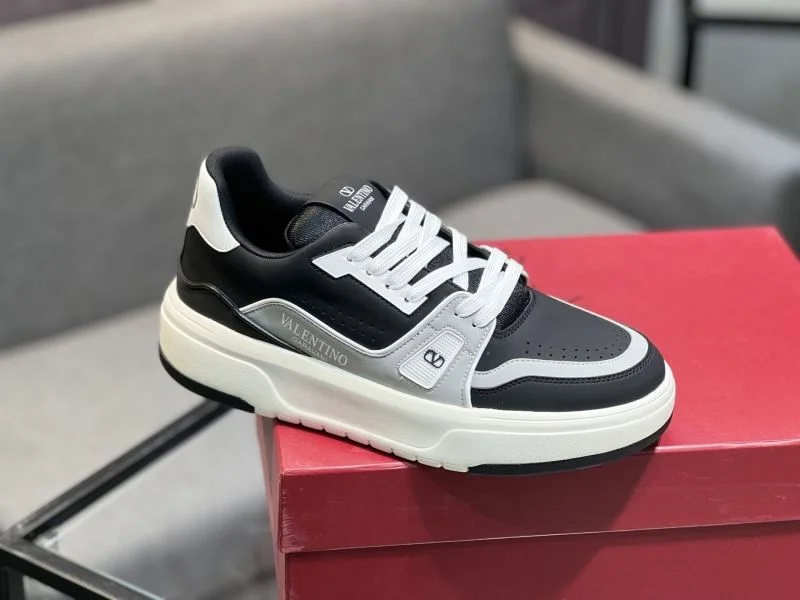 Official Valentino Low Shoes