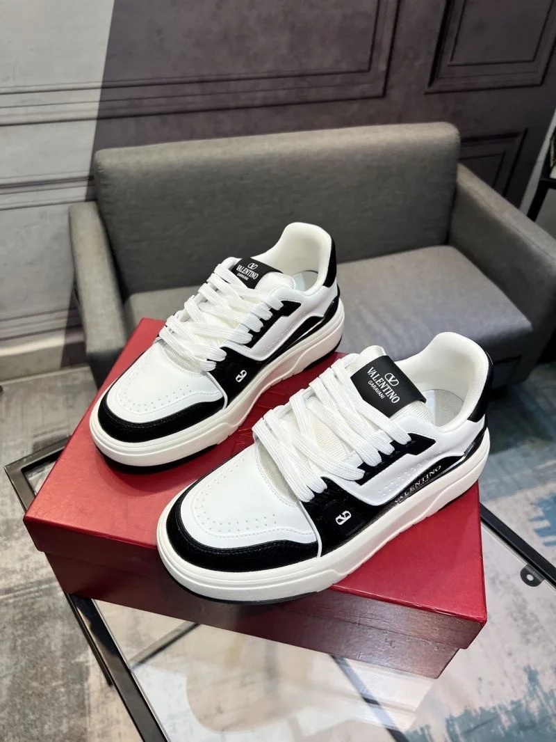 Top mirror Valentino Low Shoes