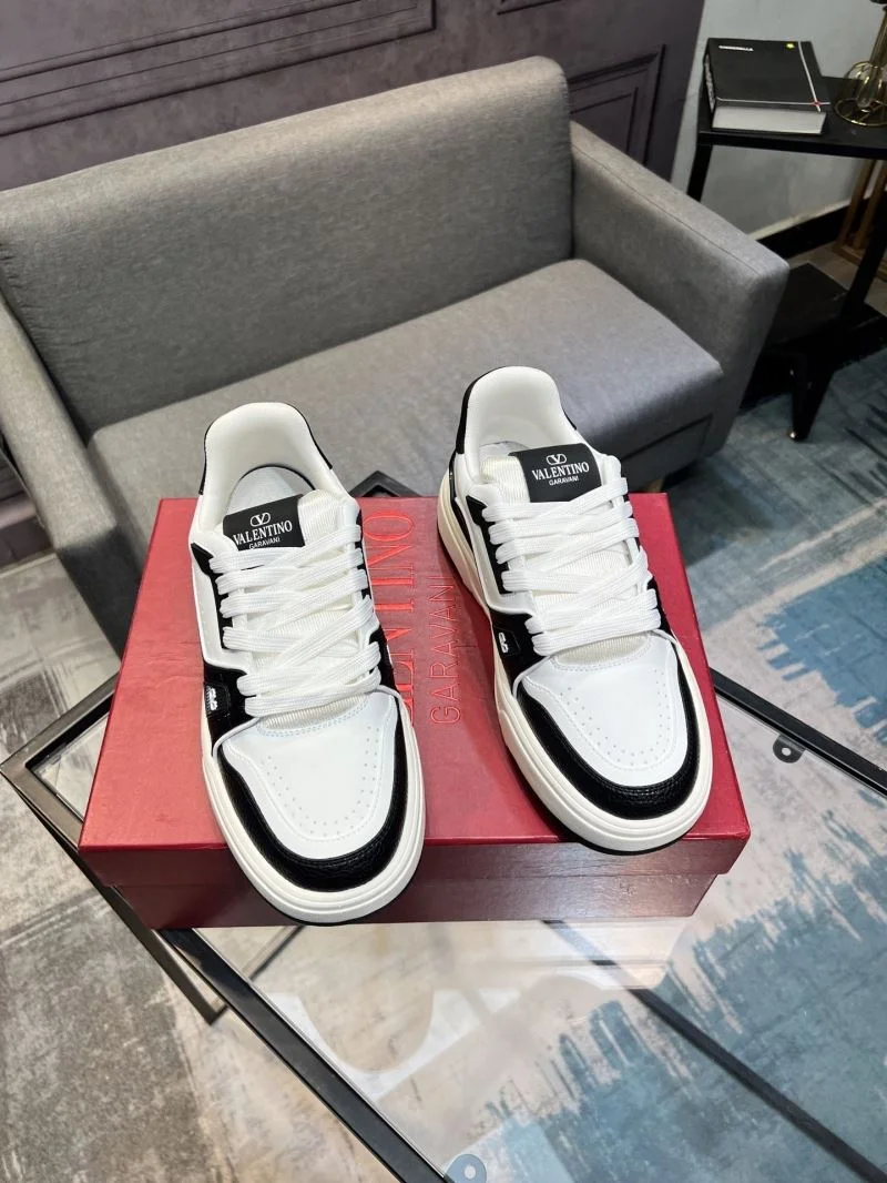 Top mirror Valentino Low Shoes