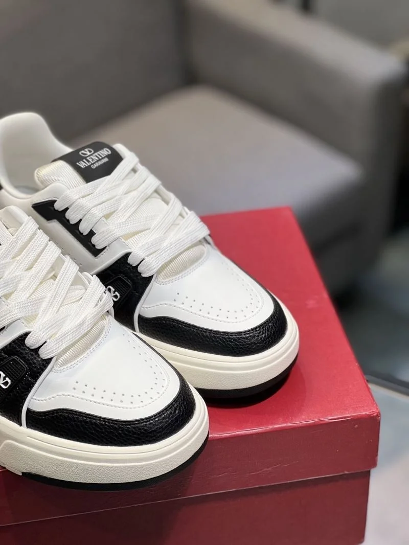 Top mirror Valentino Low Shoes
