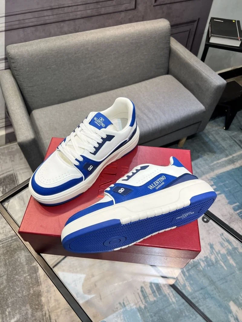 Bargain Valentino Low Shoes