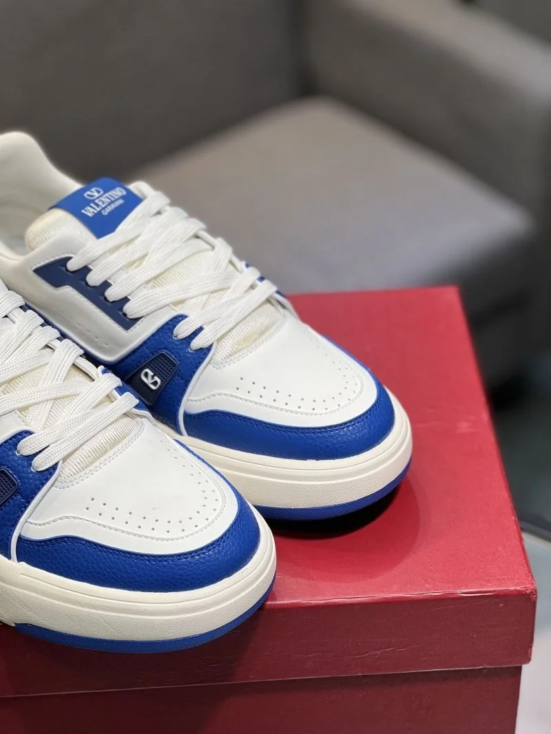 Bargain Valentino Low Shoes