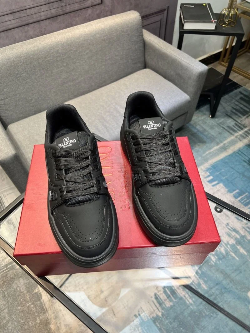 Low-cost Valentino Low Shoes