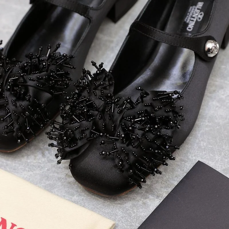 Cut-rate Valentino Low Shoes
