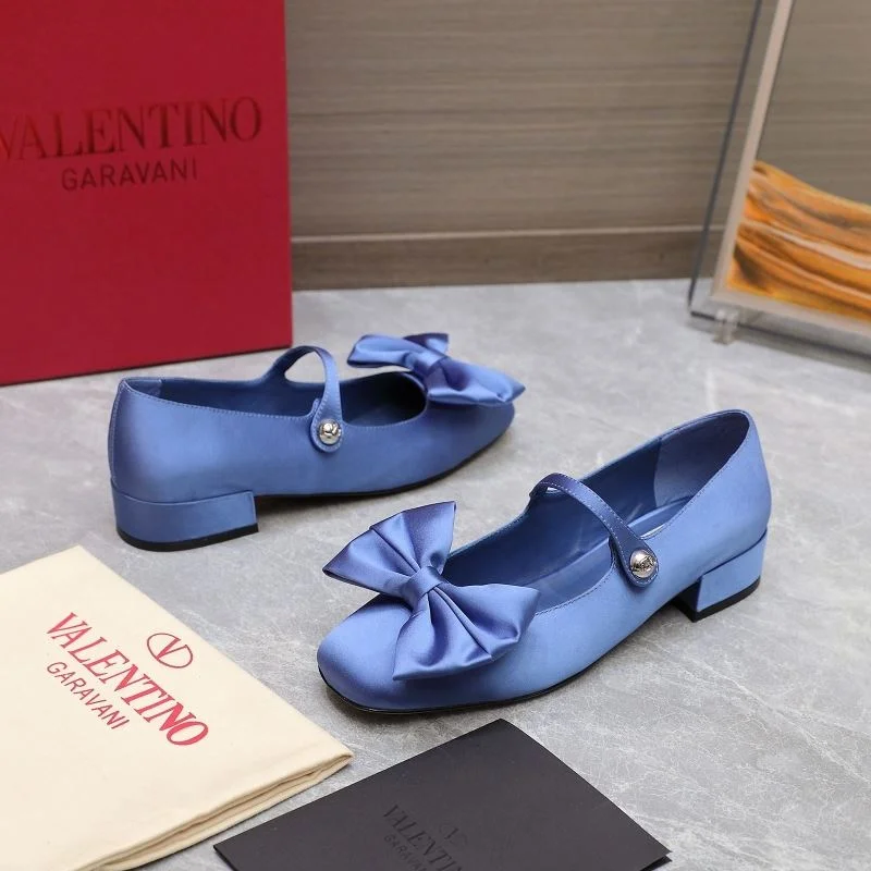 High accuracy Valentino Low Shoes
