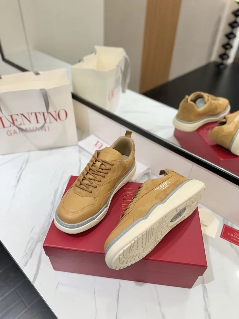 Affordable Valentino Low Shoes