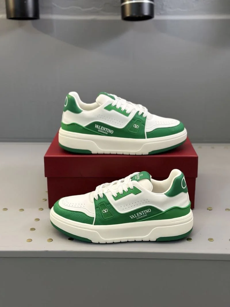 Inexpensive Valentino Low Shoes