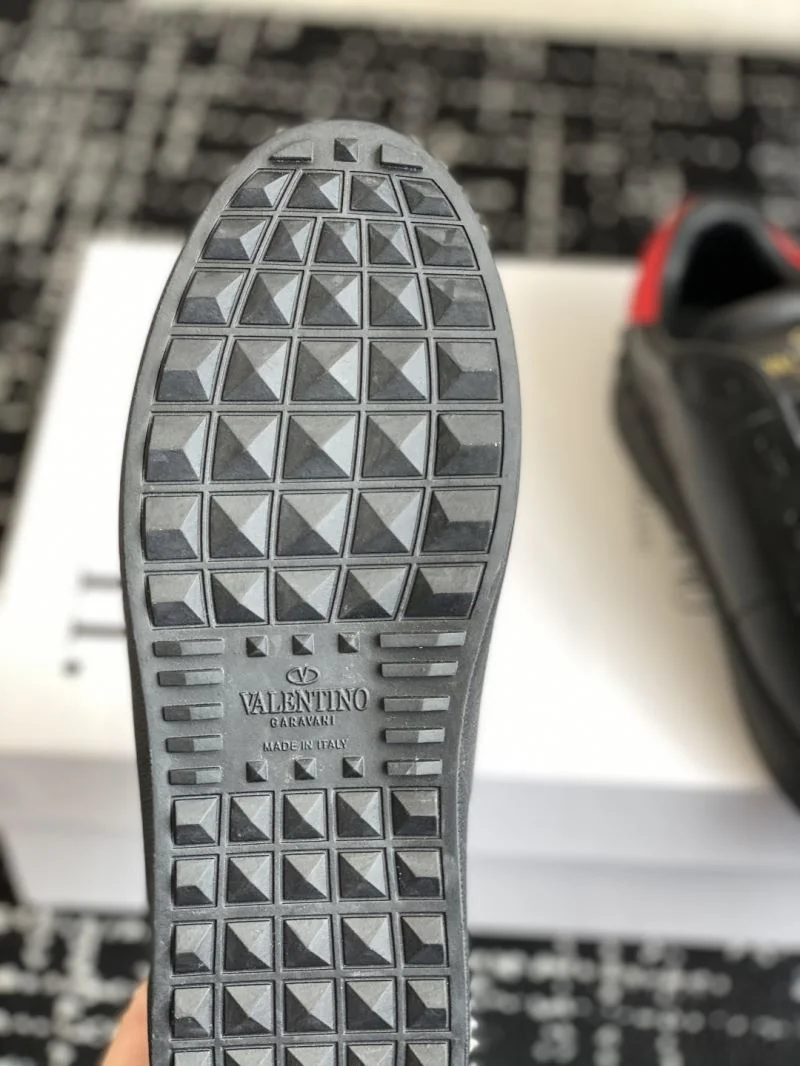Precise copy Valentino Low Shoes