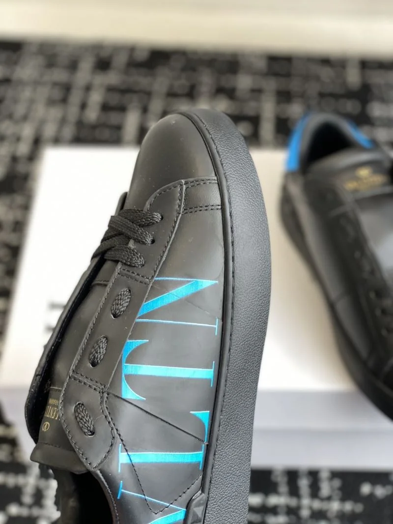 Real Valentino Low Shoes