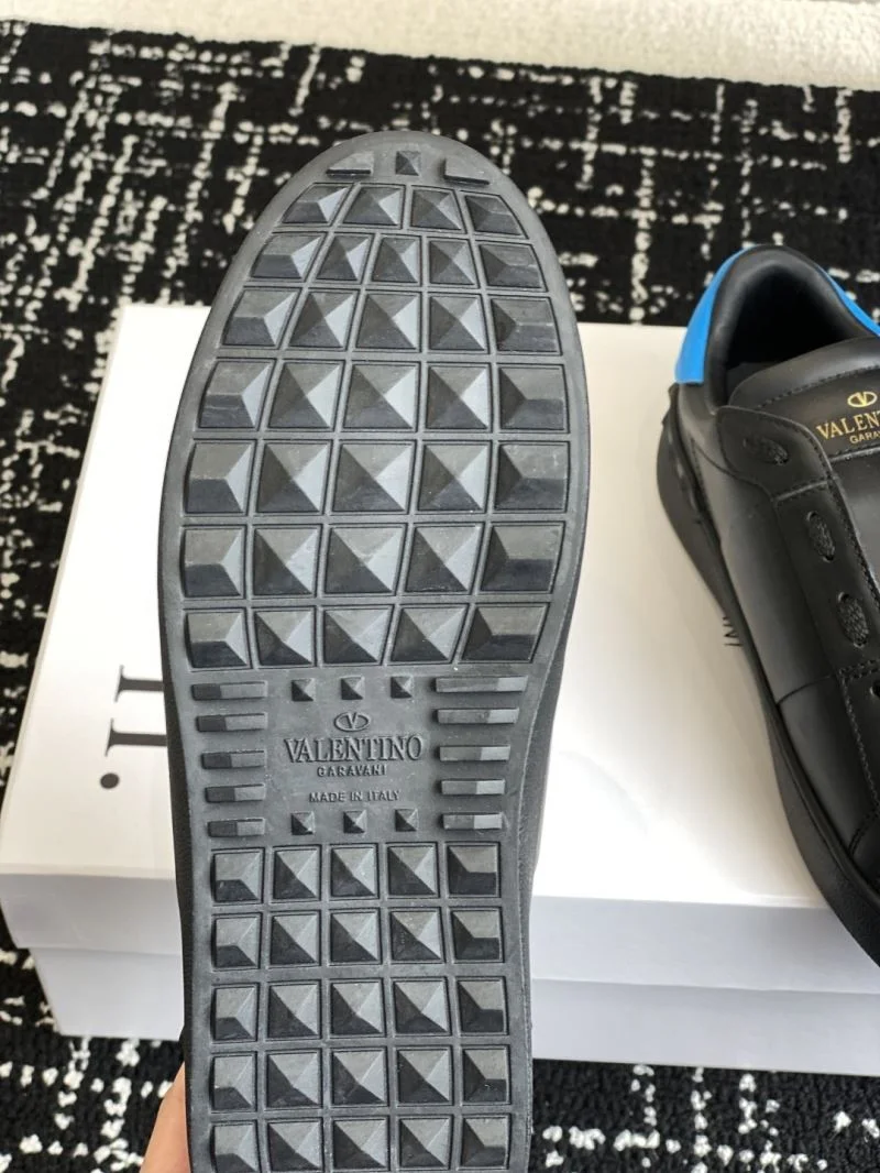 Real Valentino Low Shoes