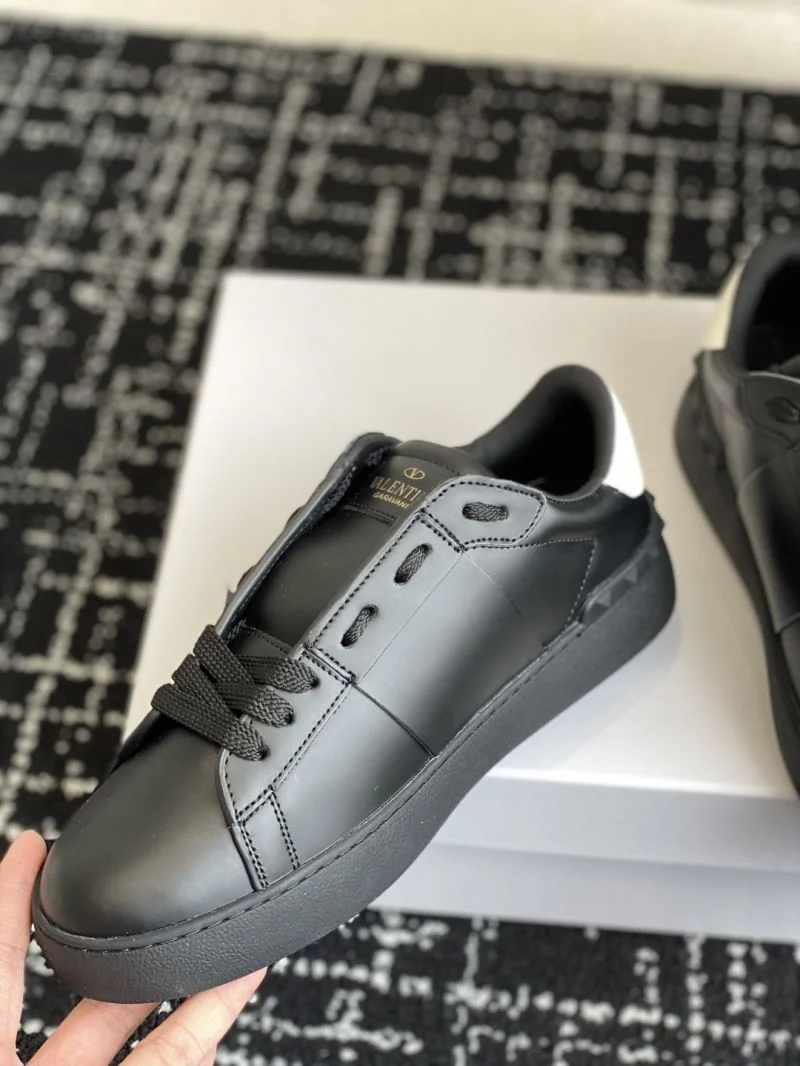 Legit Valentino Low Shoes