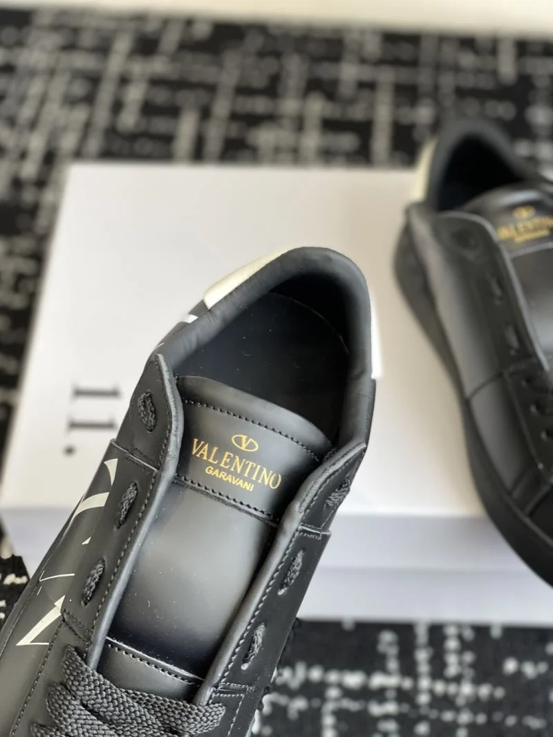 Legit Valentino Low Shoes