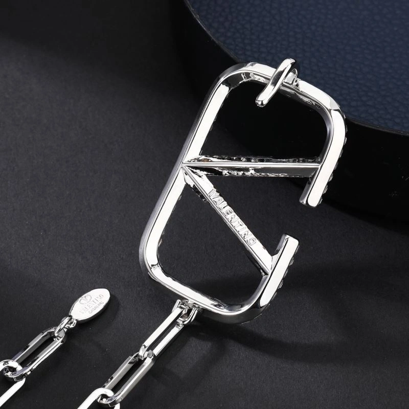 High accuracy Valentino Necklaces