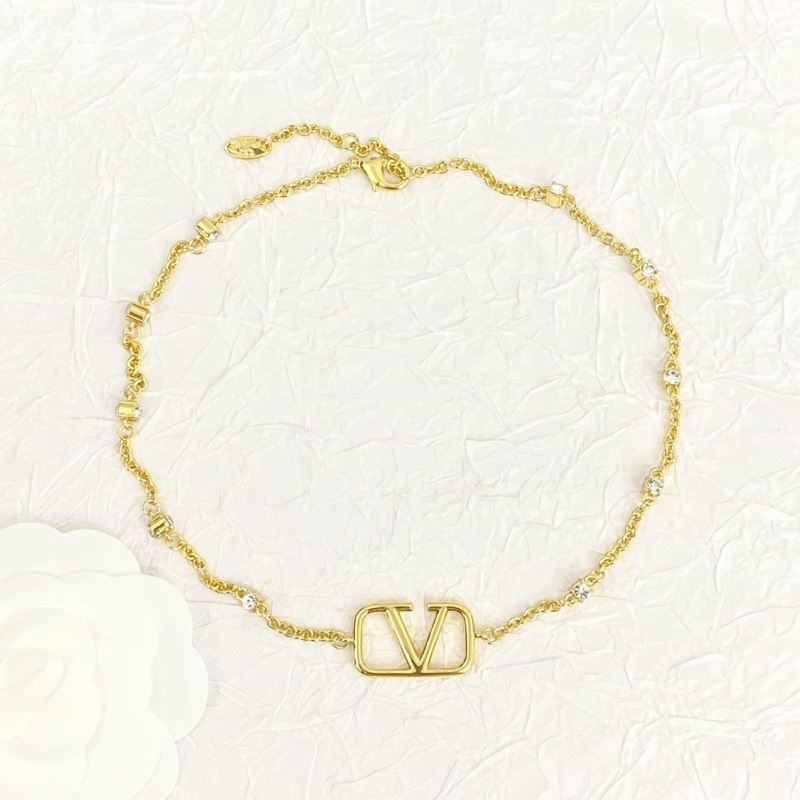 Official Valentino Necklaces