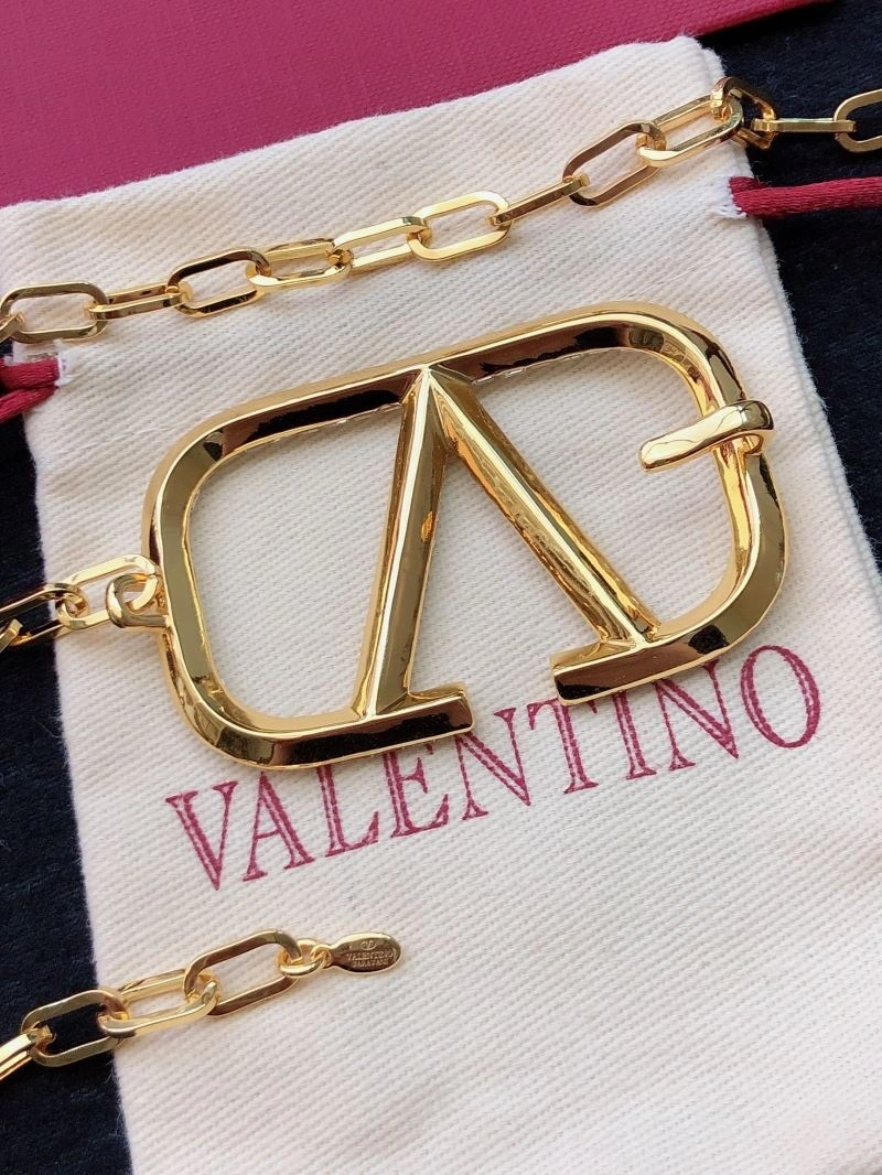 Cut-rate Valentino Necklaces