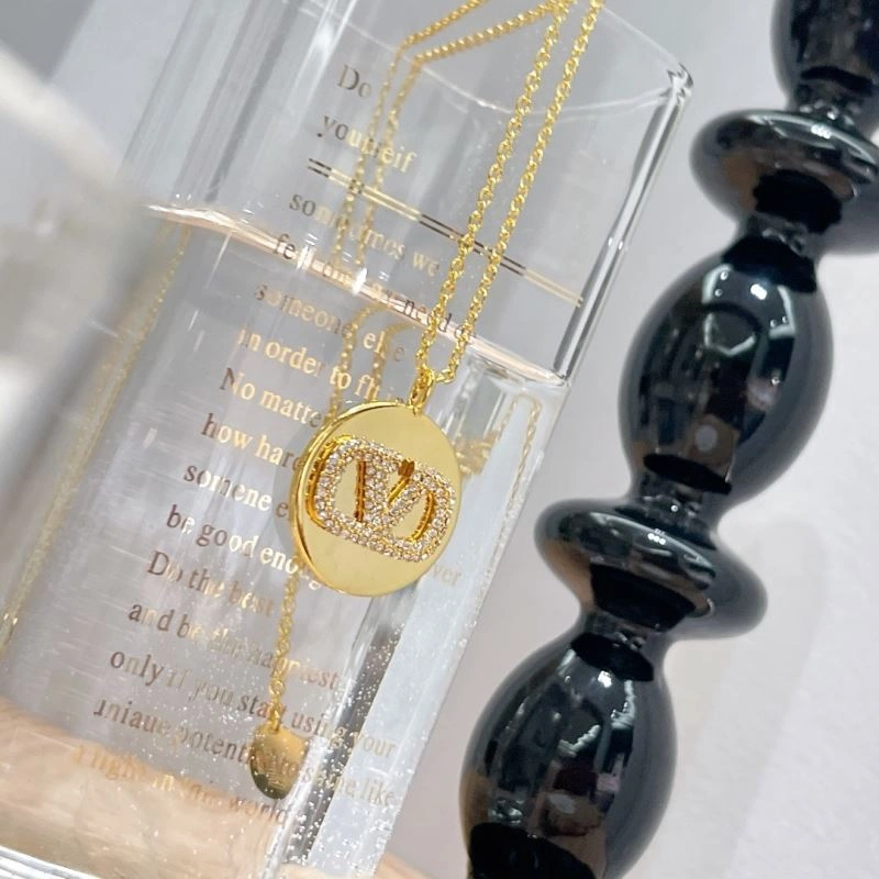 Perfect replica Valentino Necklaces