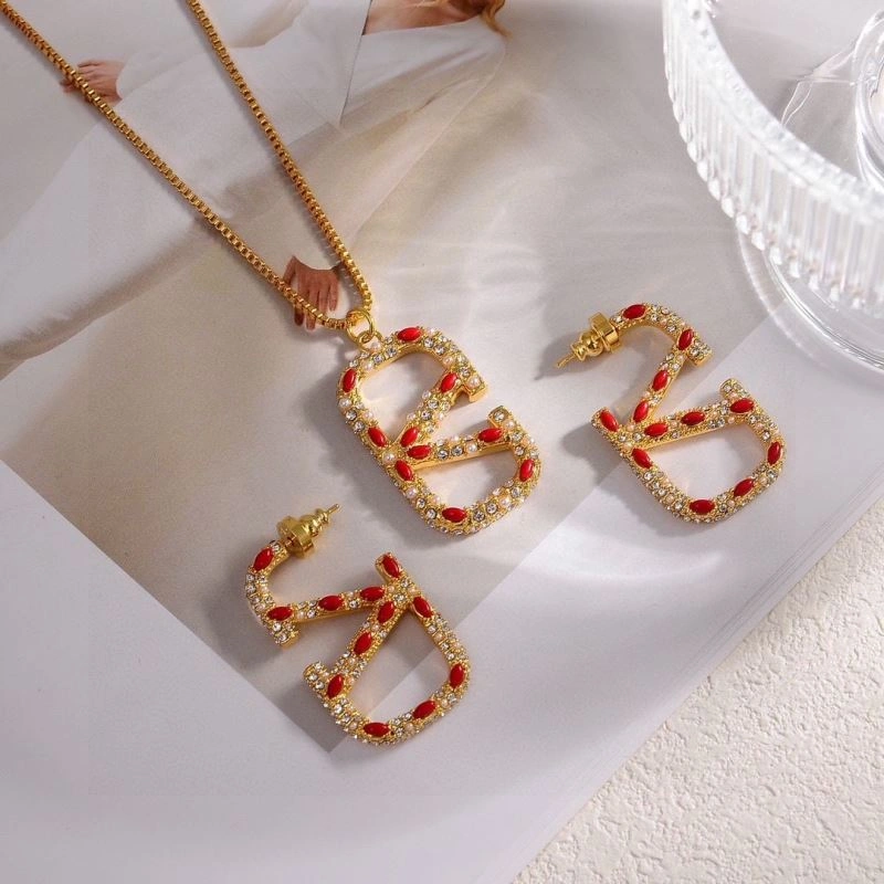 High fidelity Valentino Necklaces