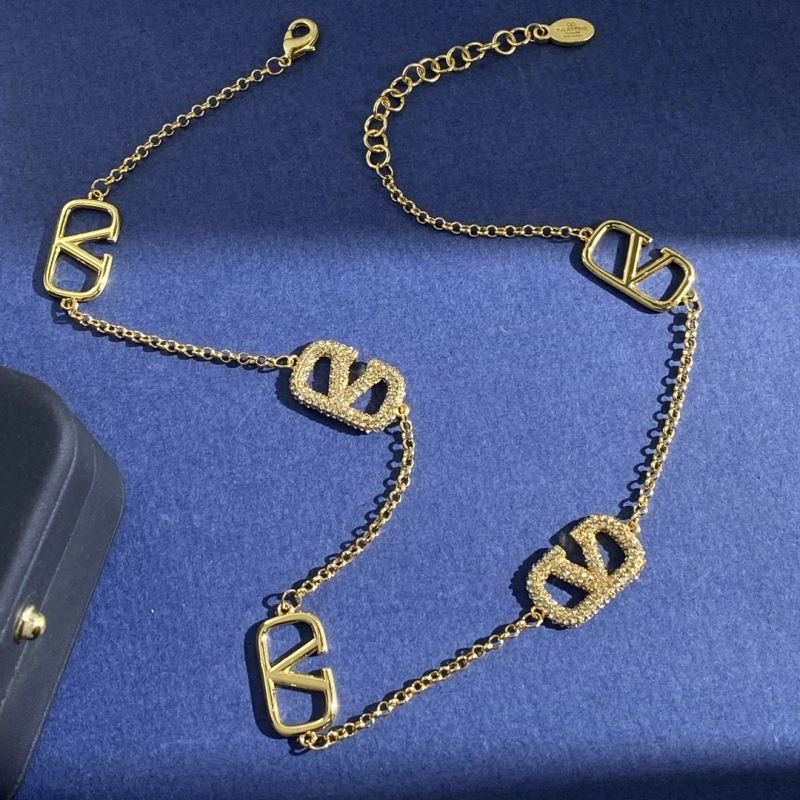 Cut-rate Valentino Necklaces