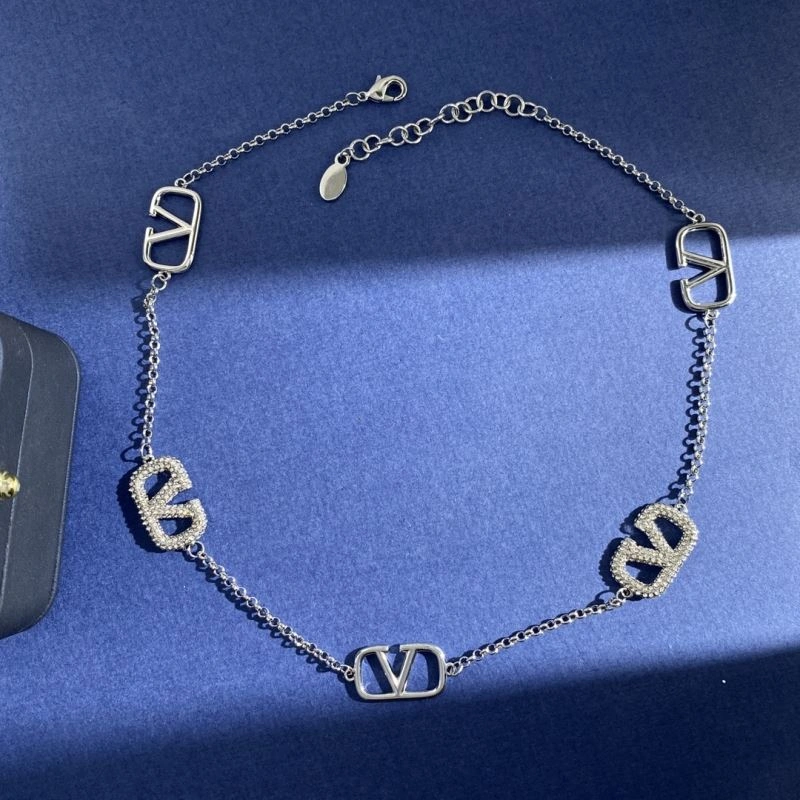 Cut-rate Valentino Necklaces