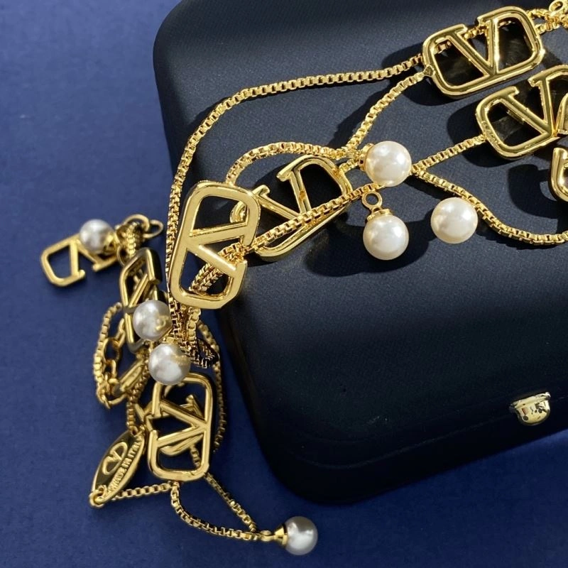 Brand-original Valentino Necklaces