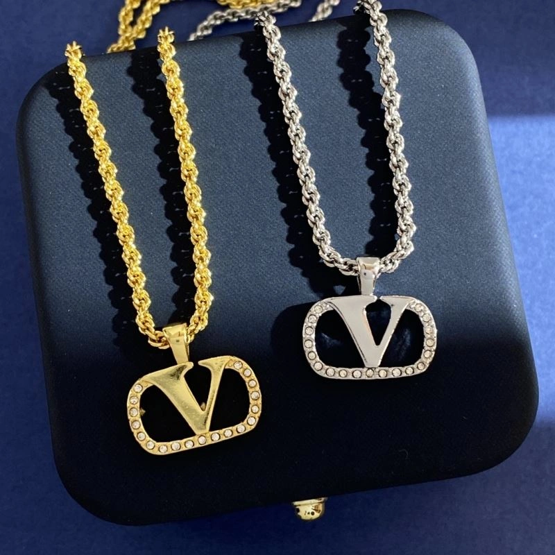 Precise copy Valentino Necklaces