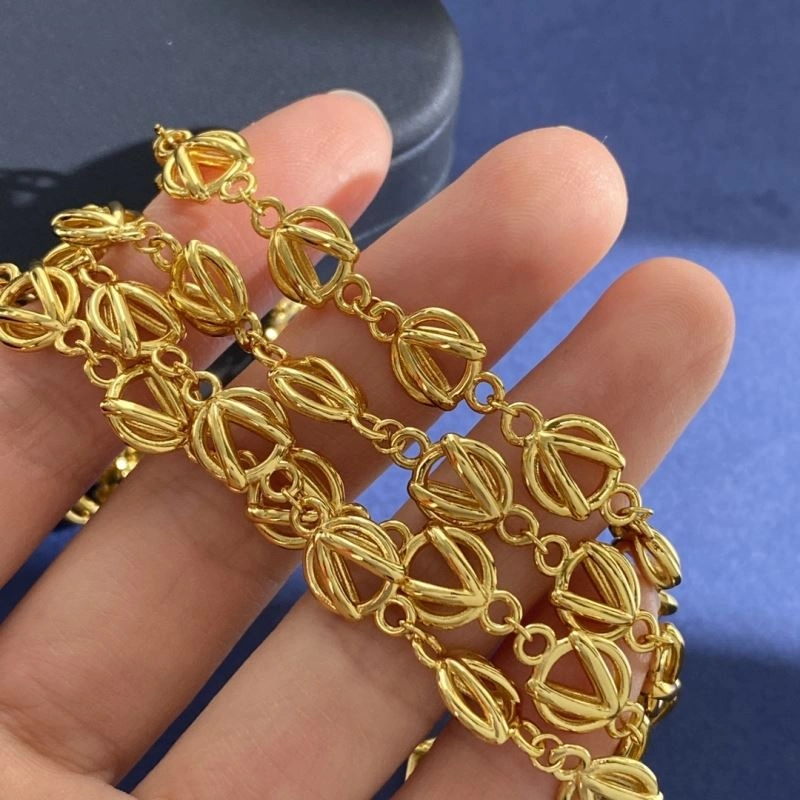 Brand-original Valentino Necklaces