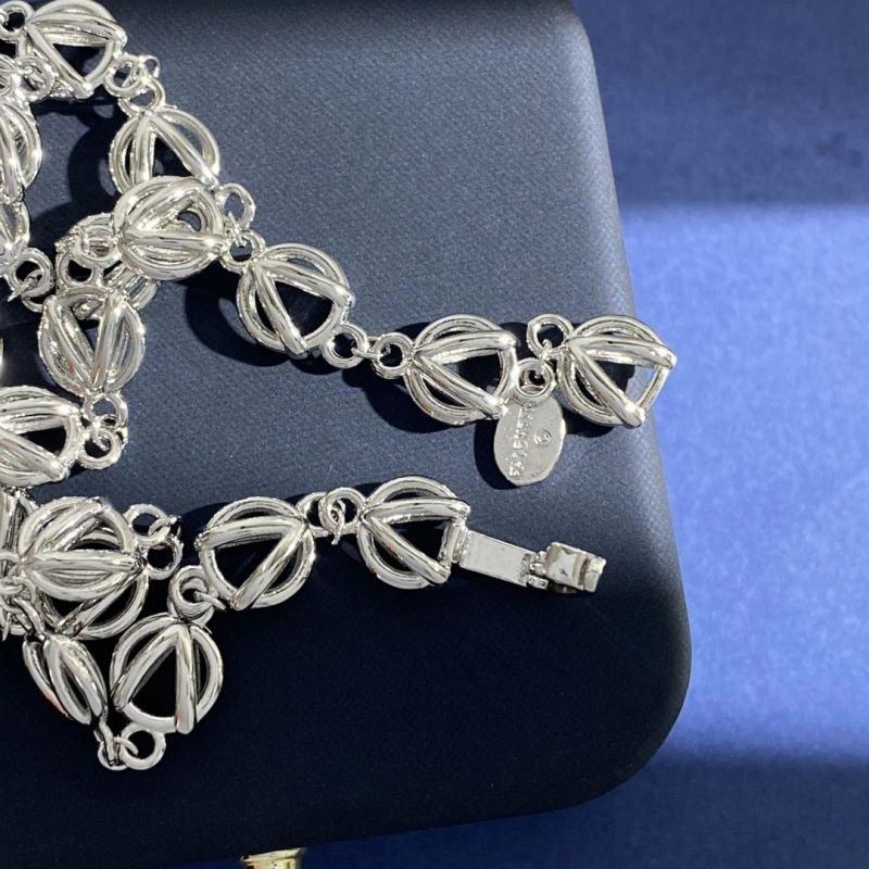 Mirror quality Valentino Necklaces