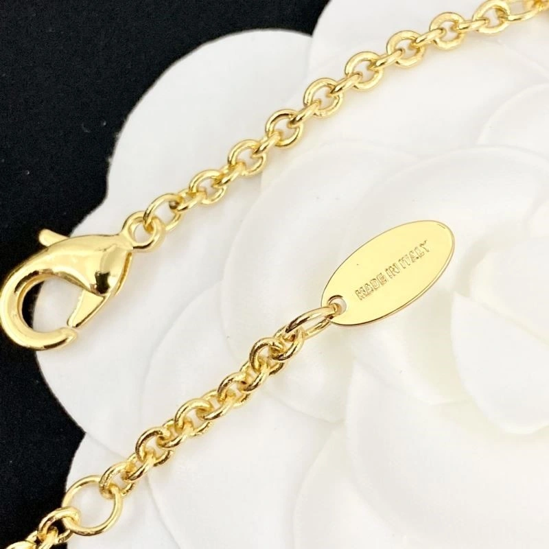 Low-cost Valentino Necklaces
