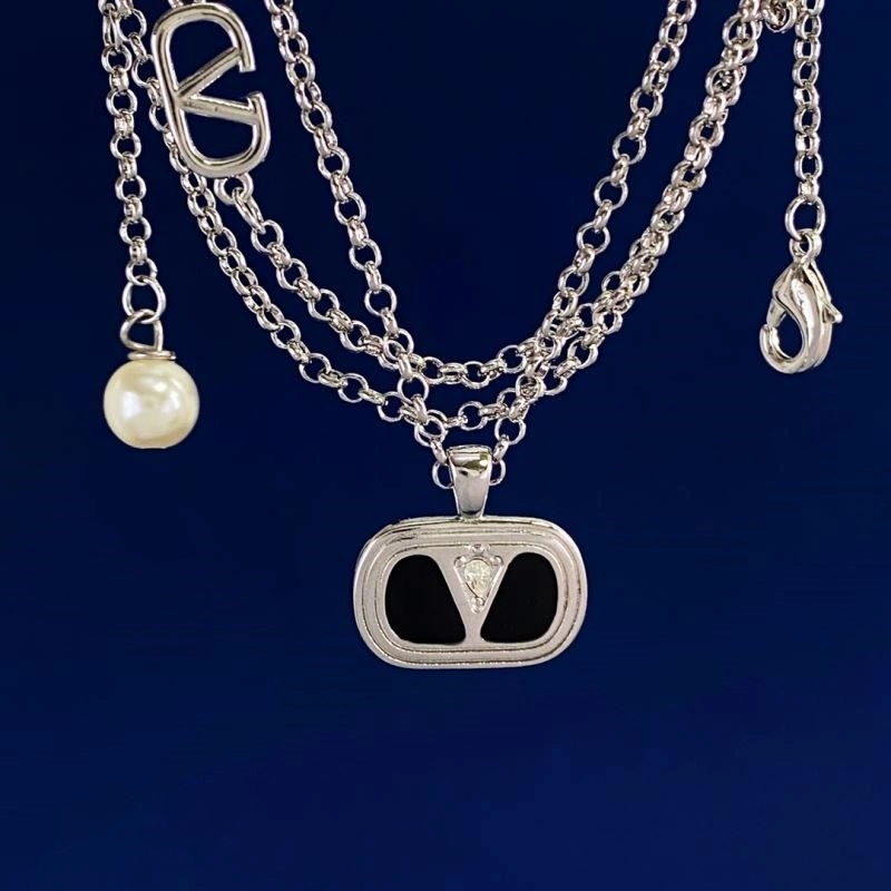 Factory-made Valentino Necklaces