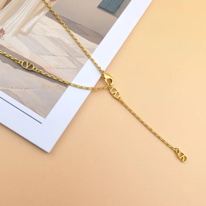 Cut-rate Valentino Necklaces