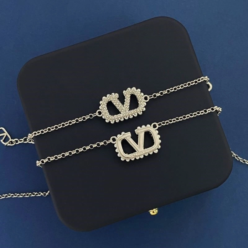 Precise copy Valentino Necklaces