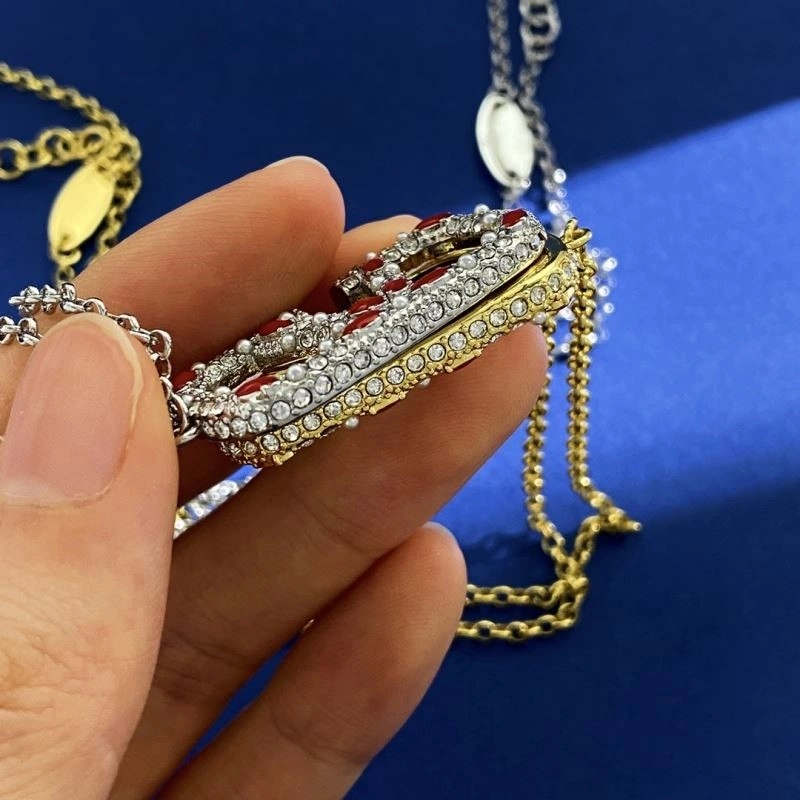 Mirror quality Valentino Necklaces