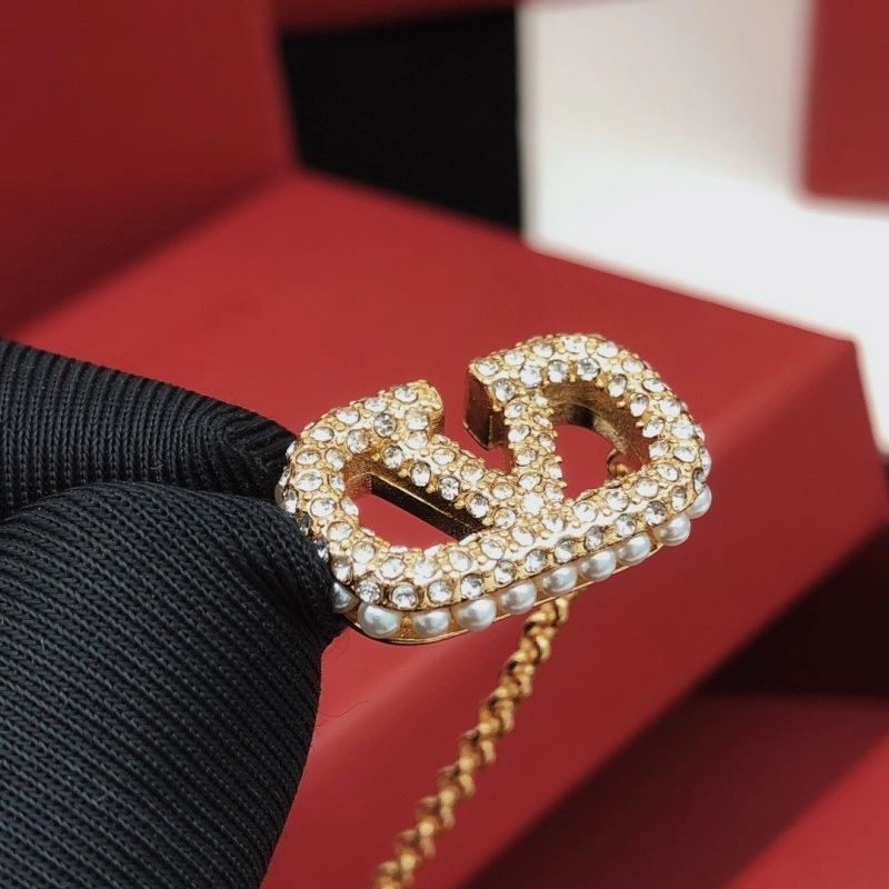 Mirror quality Valentino Necklaces