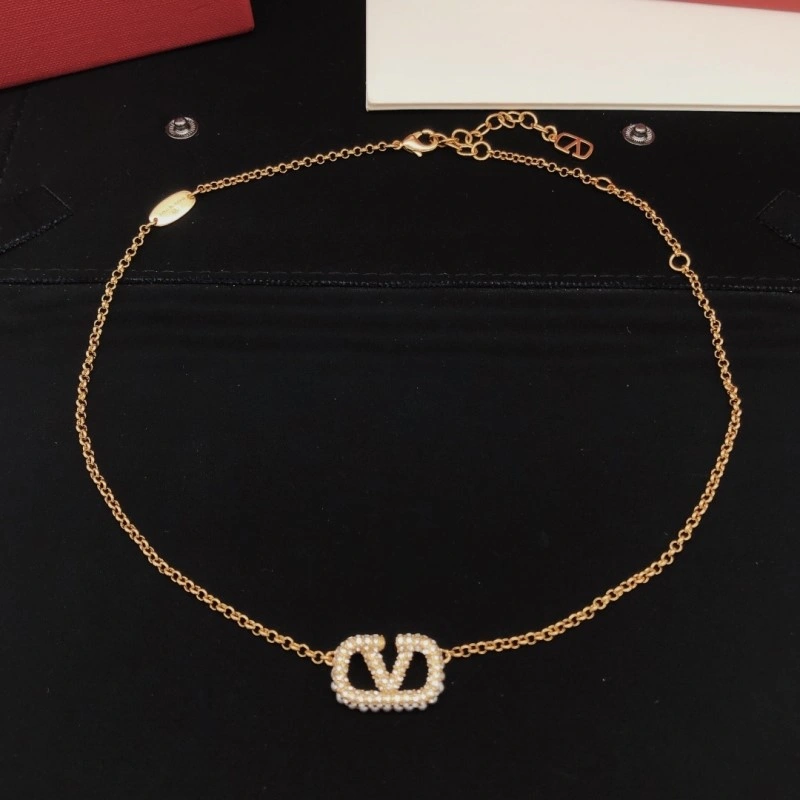 Mirror quality Valentino Necklaces