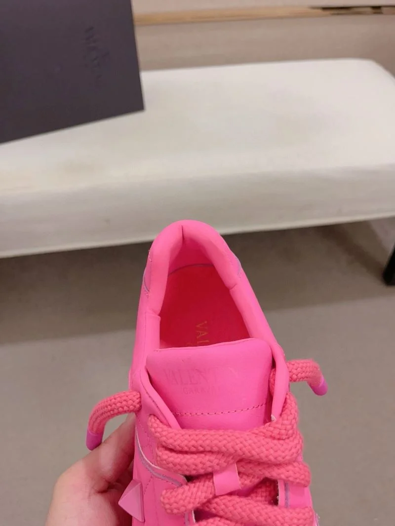 Brand-original Valentino One Stud Shoes