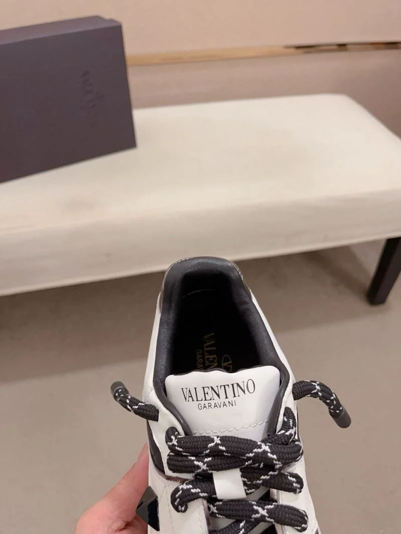 Real Valentino One Stud Shoes