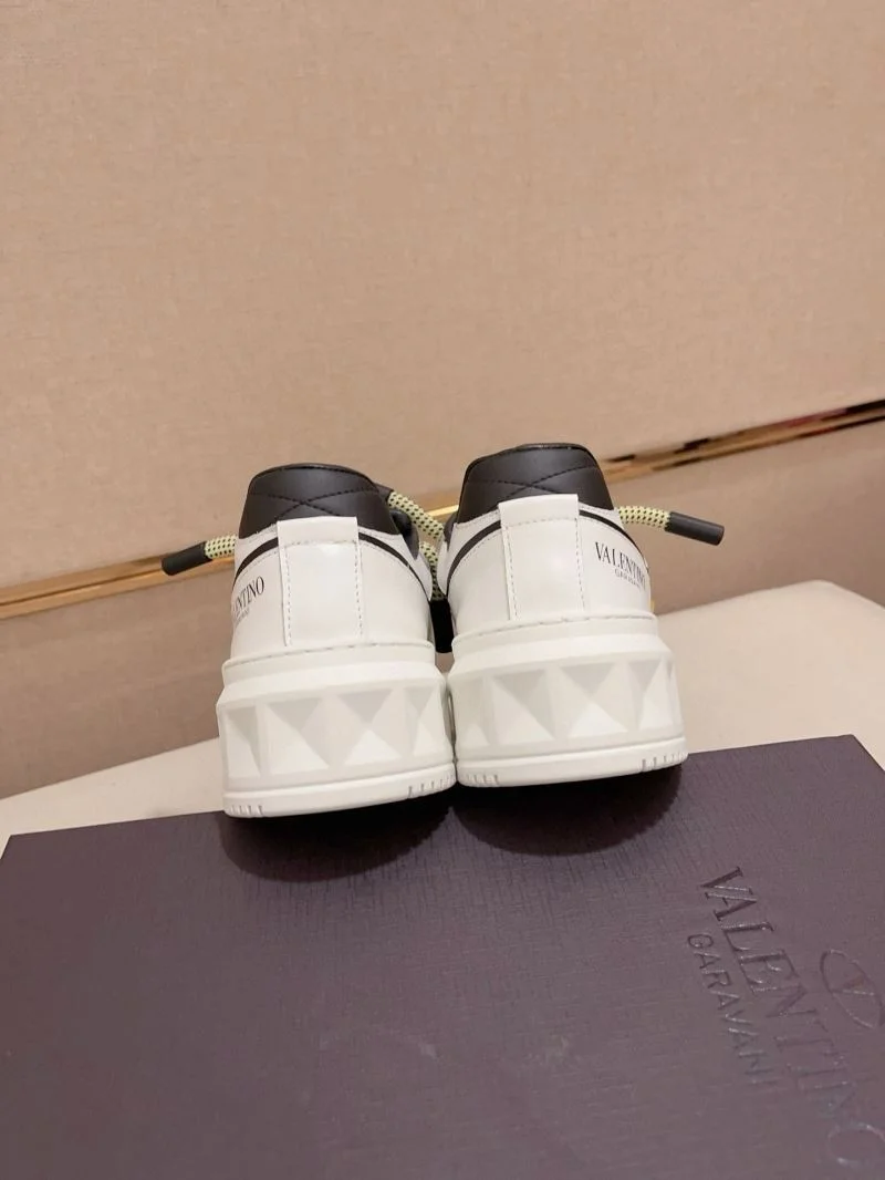 Factory-made Valentino One Stud Shoes