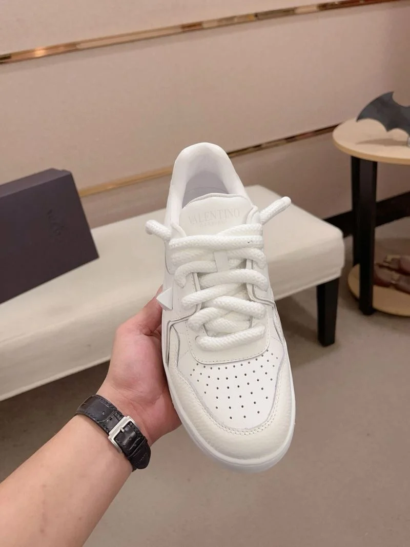 Factory-made Valentino One Stud Shoes