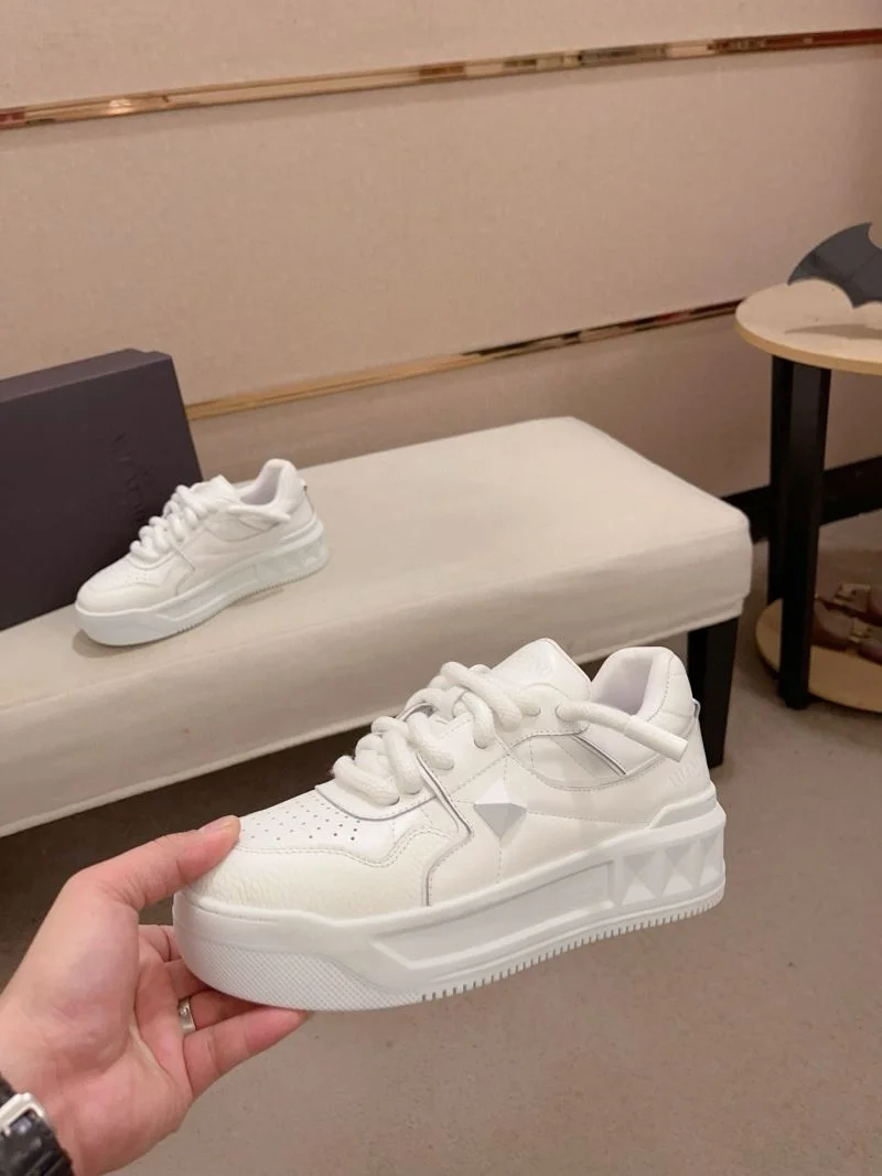 Factory-made Valentino One Stud Shoes