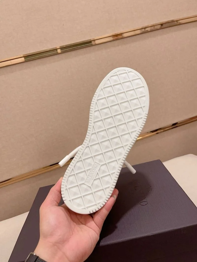 Factory-made Valentino One Stud Shoes