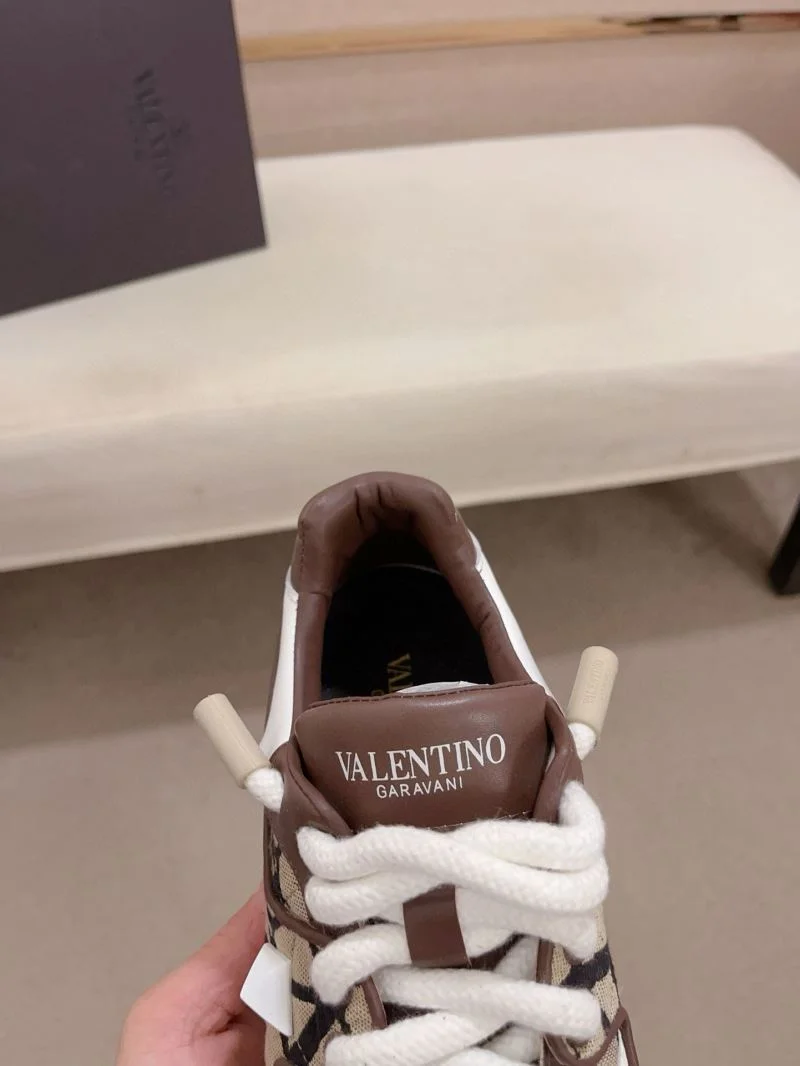 Official Valentino One Stud Shoes