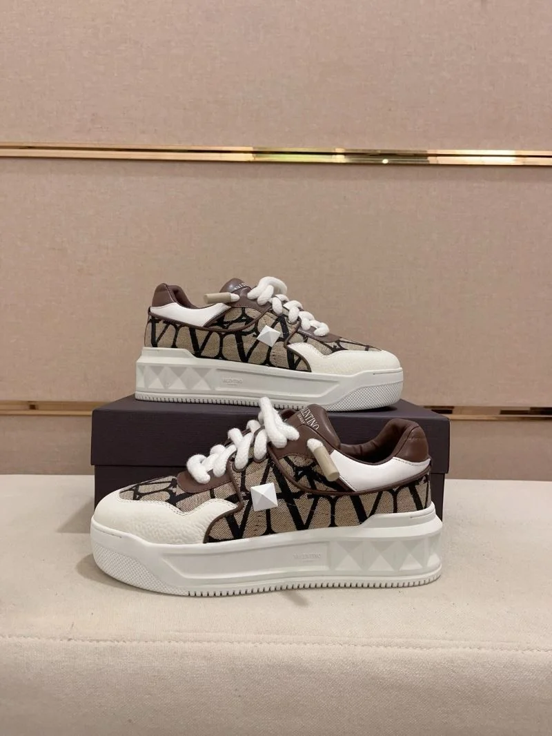 Official Valentino One Stud Shoes
