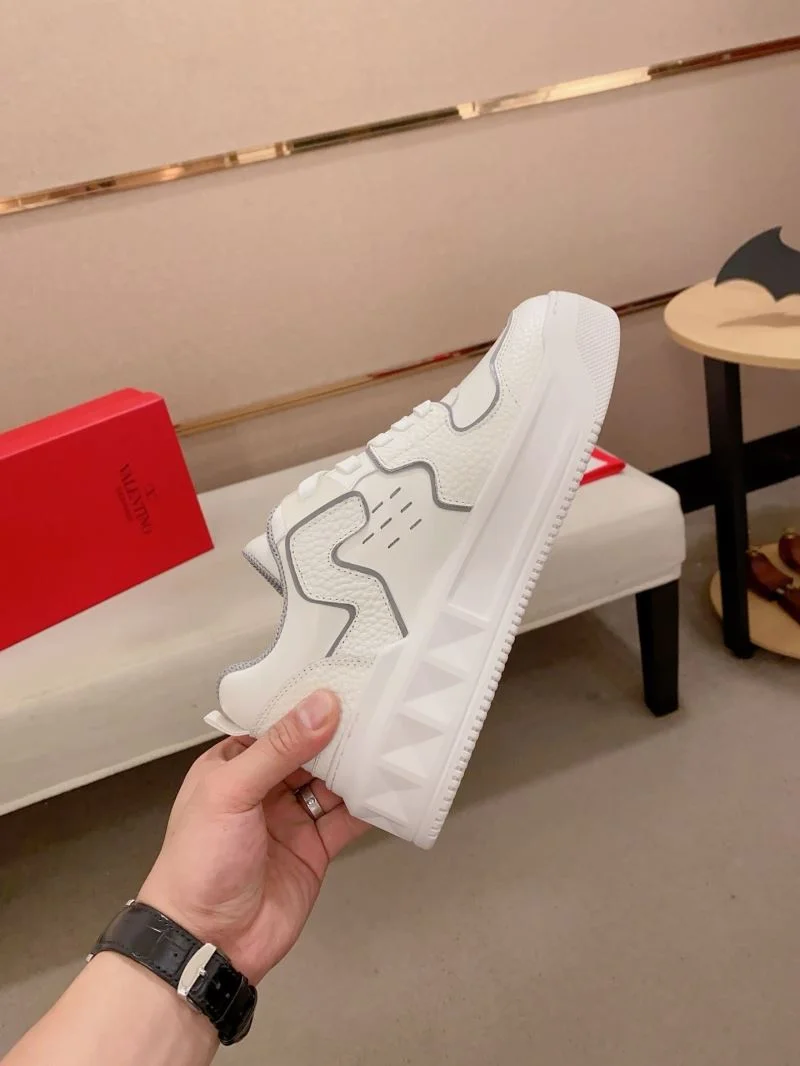 Legit Valentino One Stud Shoes
