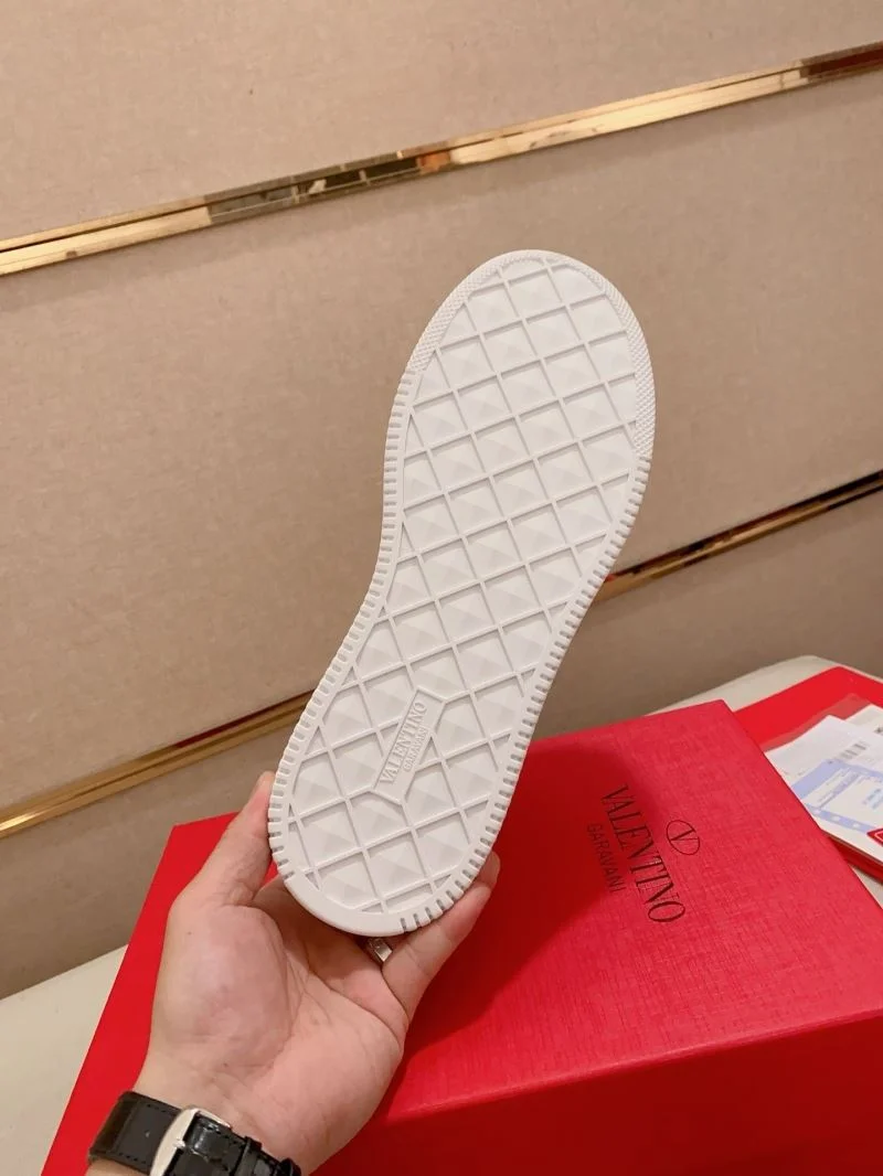 Exact replica Valentino One Stud Shoes