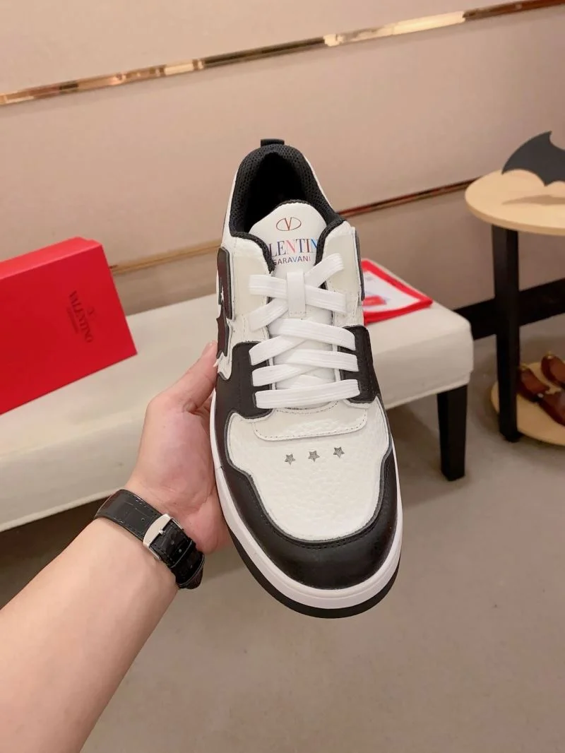 Low-cost Valentino One Stud Shoes