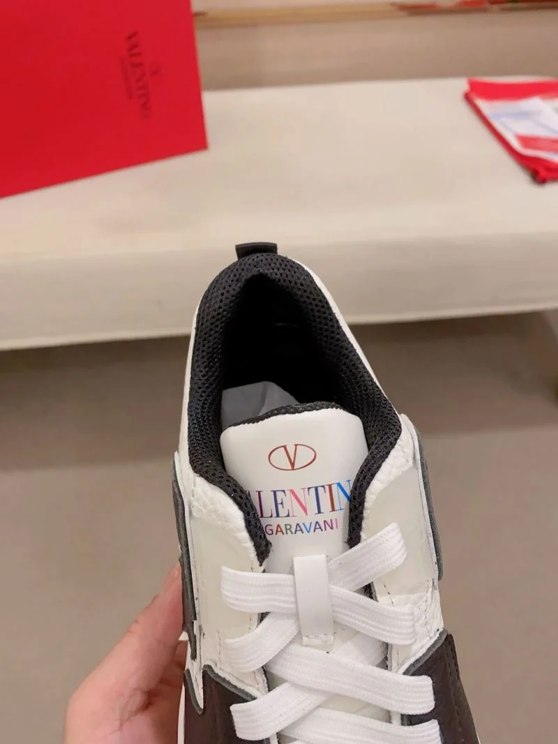 Low-cost Valentino One Stud Shoes