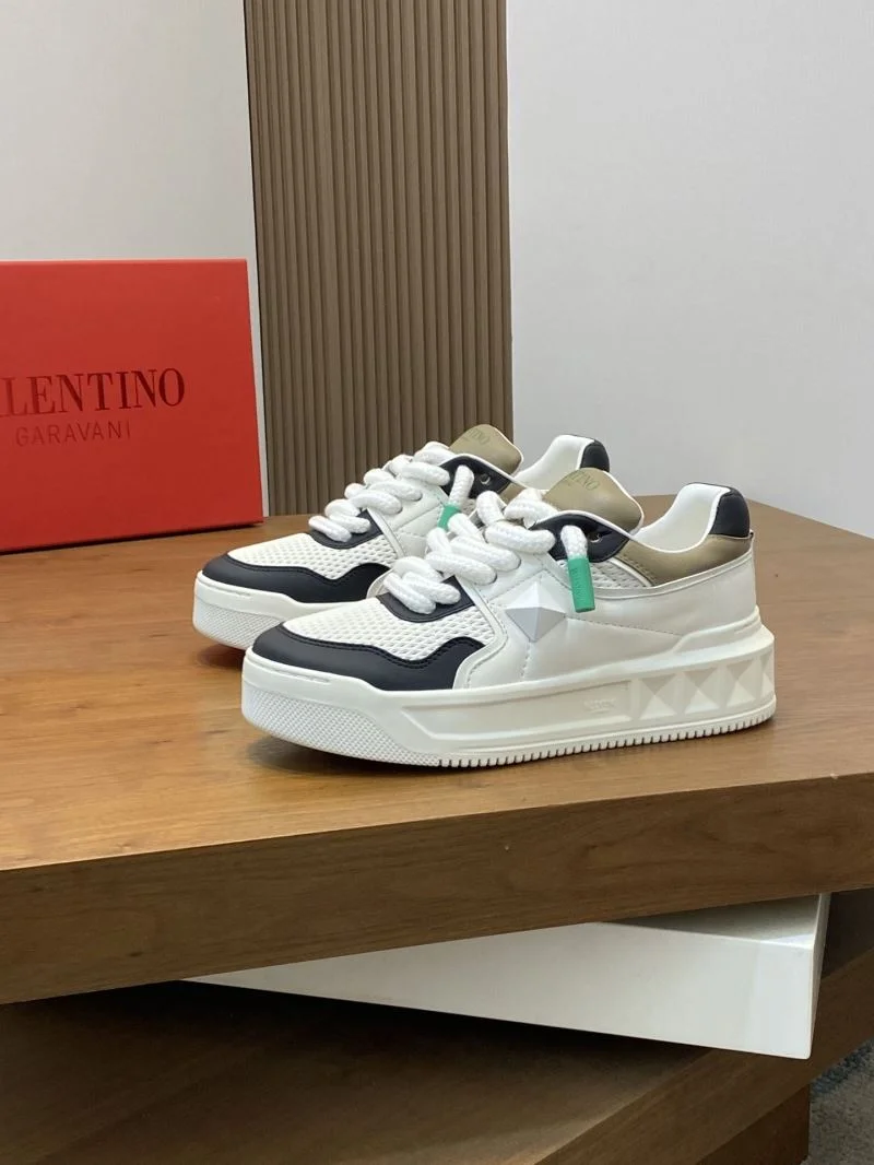 High accuracy Valentino One Stud Shoes